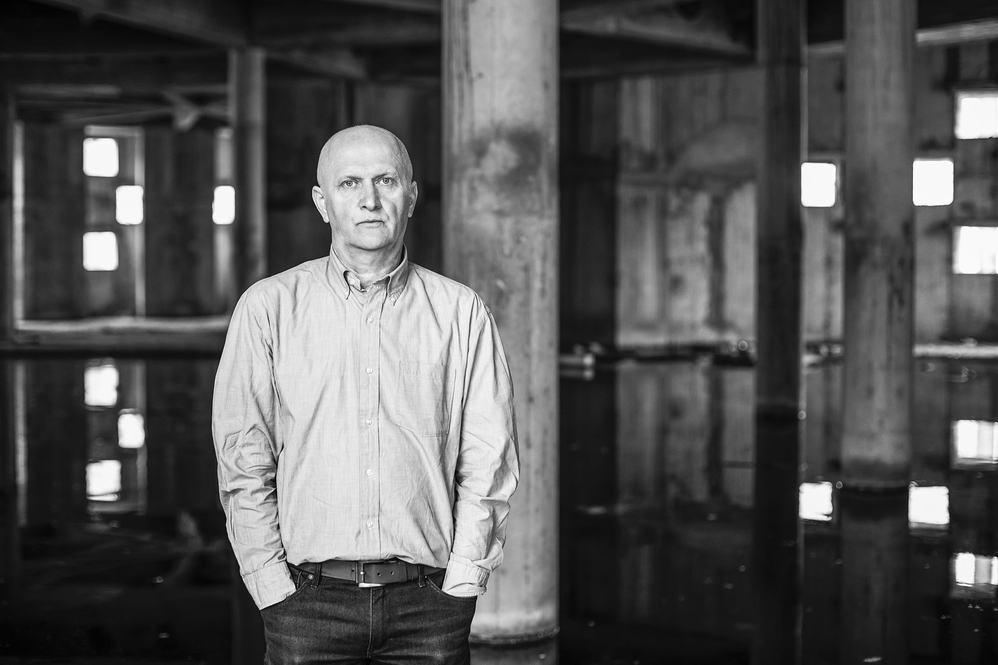 Muhamedbegović: Robovski minimalac za veliki profit - nomad.ba